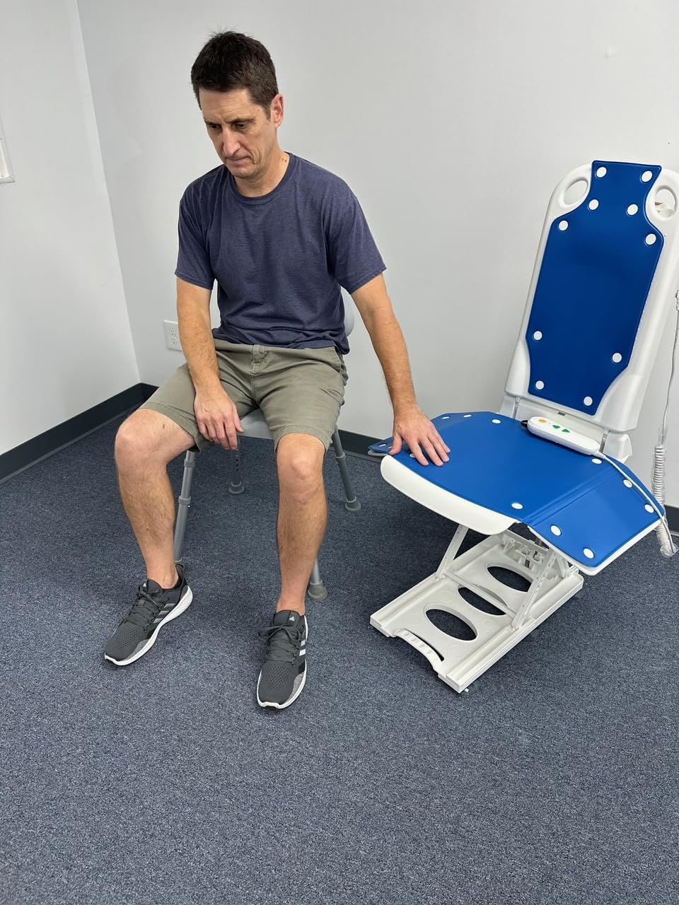 Phoenix Power Chair Lift, FLOOR LIFT™ – Platinum Health Group